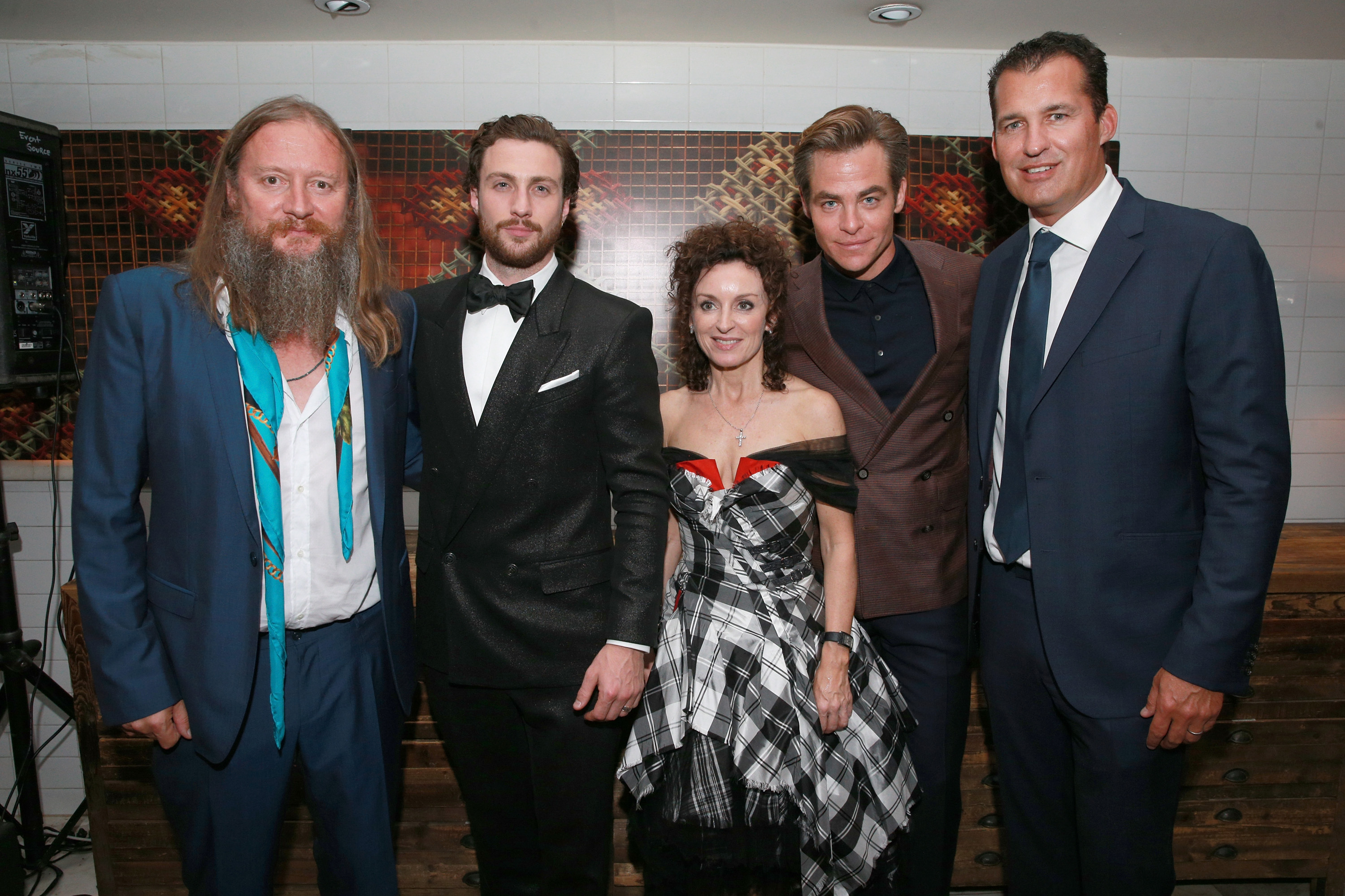 "I didn't want it to be a movie about an accent": Chris Pine on 'Outlaw ...