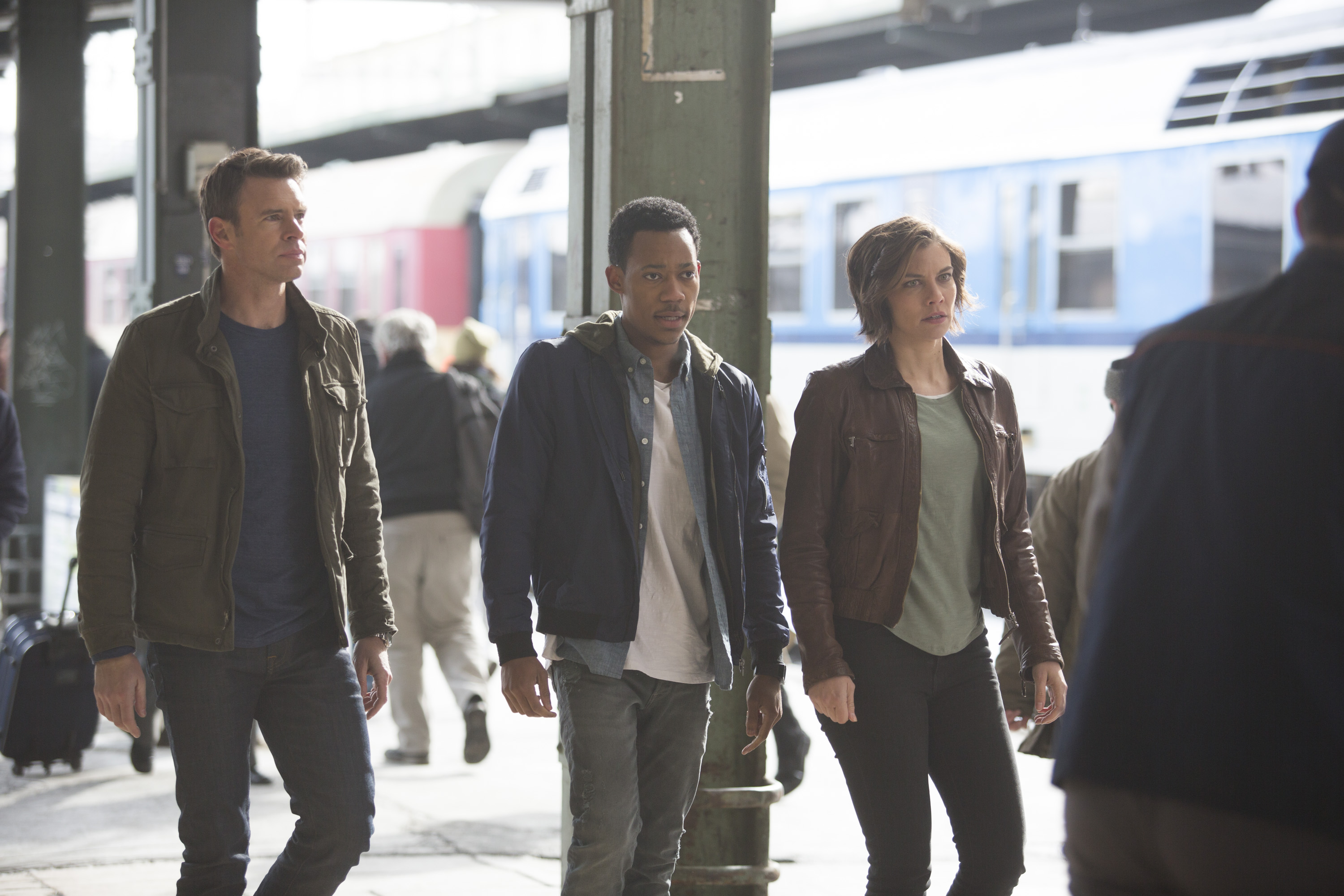 'Whiskey Cavalier' Season 1 review: Tyler James Williams as rogue NSA ...